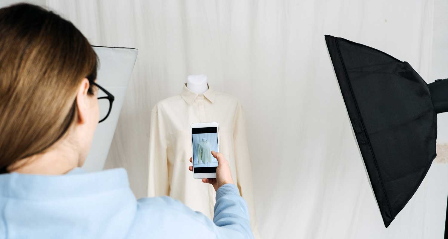 The Changing World of Fashion – Comhla